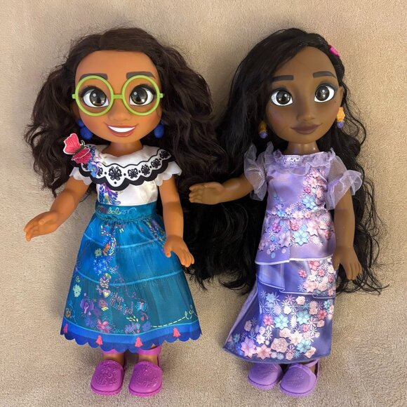 Disney | Toys | Disney Encanto Singing Sisters Set Of 2 Dolls Mirabel ...